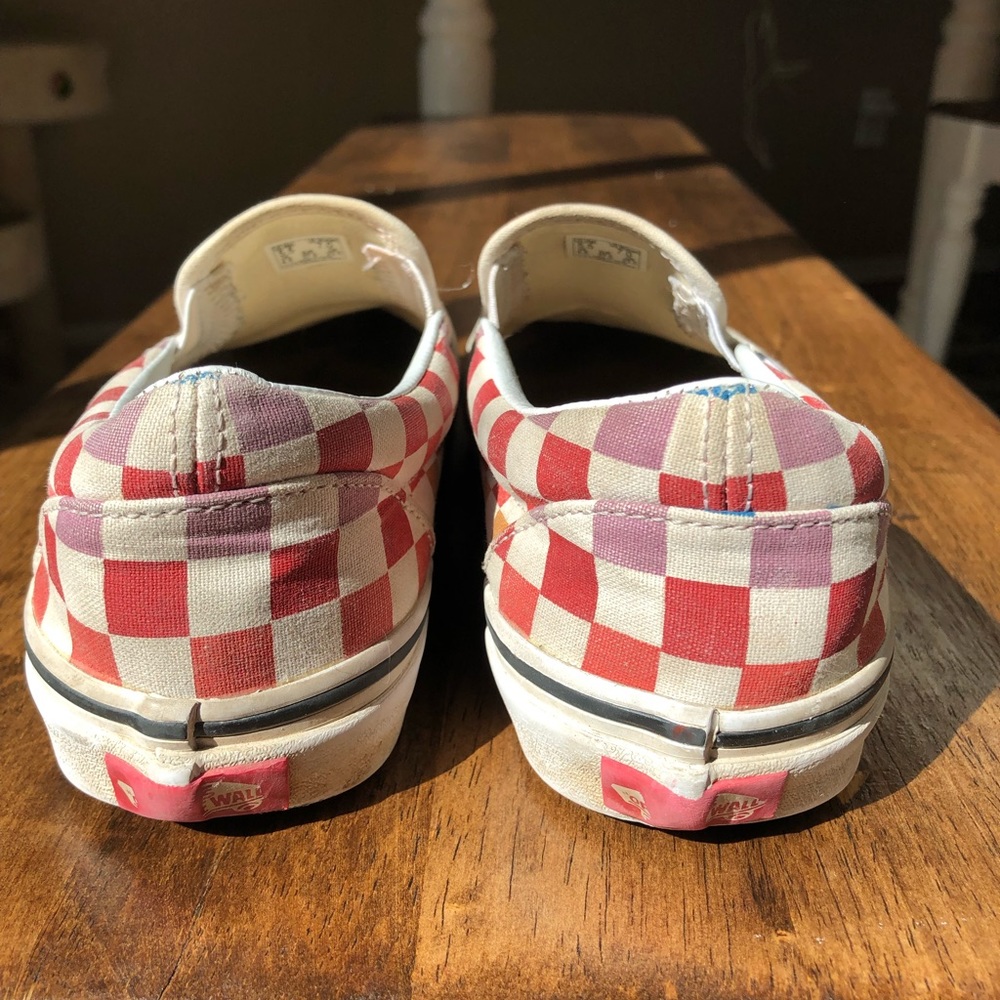 Vans Classic Rainbow Checkered Shoes - Gem